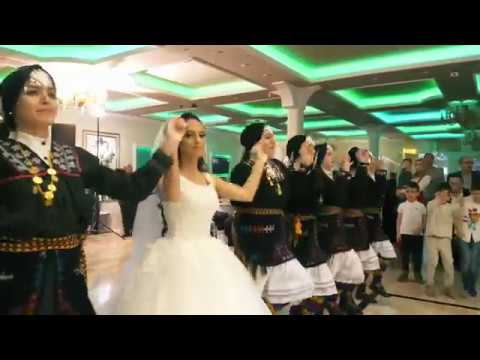 Bride dances traditional Turkish Horon Dance | Turkish TV Series